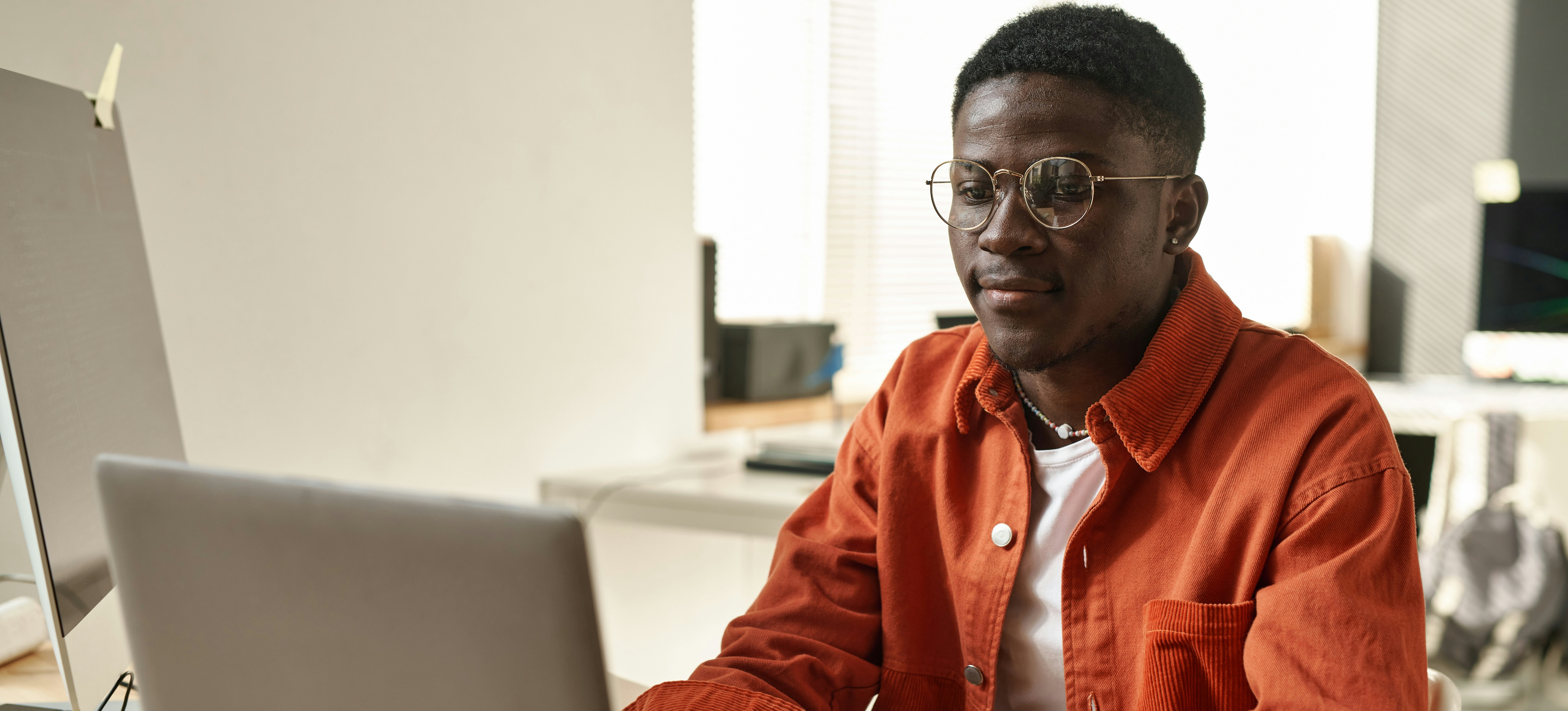 What Is Containerization? Software Explained | Coursera