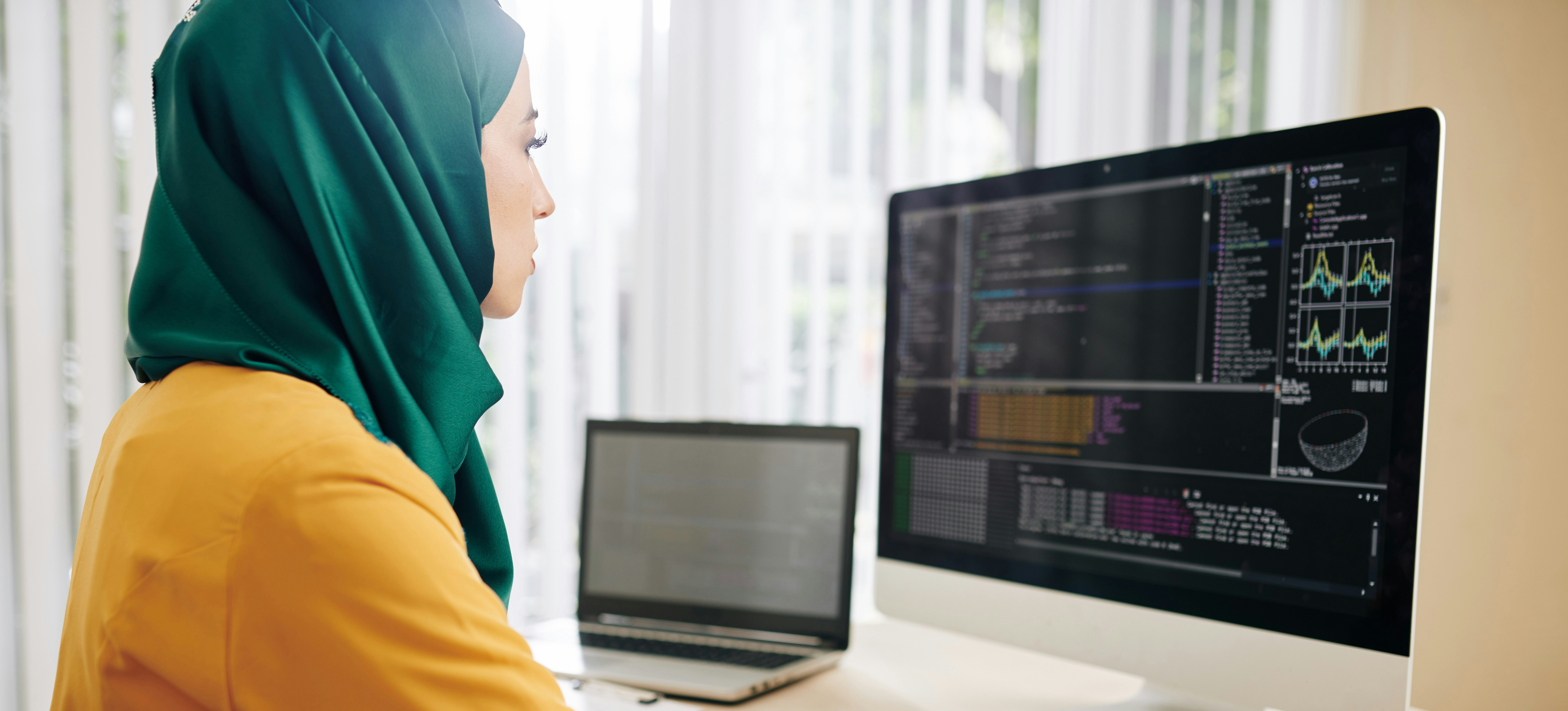 What Is a Data Engineer? A Guide to This In-Demand Career | Coursera